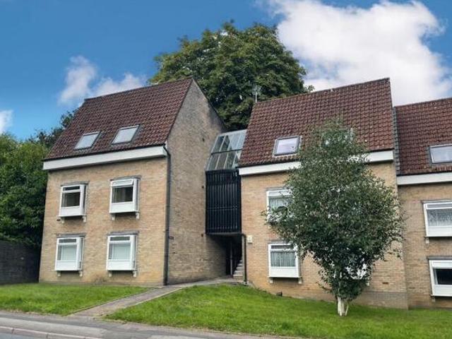 2 Bedroom Flat For Sale In Radyr