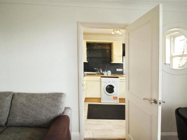 2 bedroom flat for sale in Regency Square, Brighton, East Sussex, BN1
