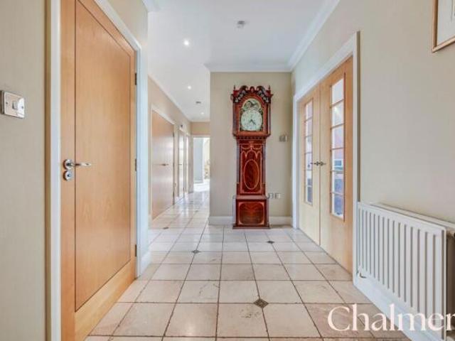 2 bedroom flat for sale in Rhapsody Crescent, Flat 21, Brentwood, CM14 5GE, CM14