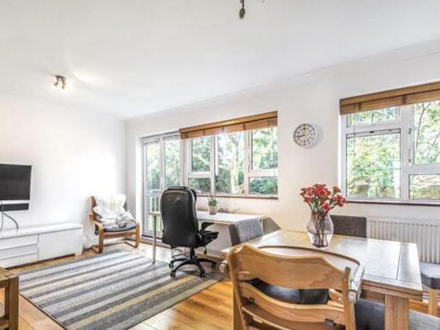 2 Bedroom Flat For Sale In Richmond Upon Thames