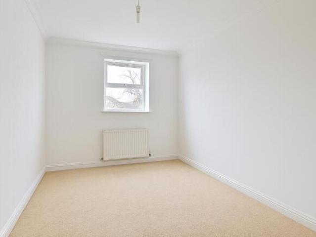 2 bedroom flat for sale in Richmond Park Road, Bournemouth, BH8