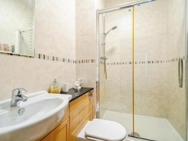 2 bedroom flat for sale in Ridge Park Road, Plymouth, PL7