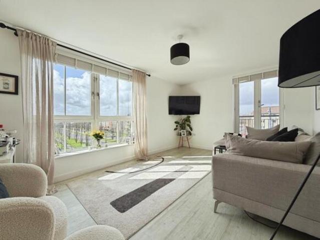 2 bedroom flat for sale in Ritz Place, Glasgow, G5