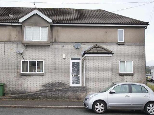 2 Bedroom Flat For Sale In Road, Beddau