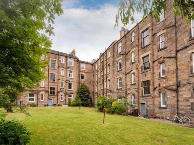 2 bedroom flat for sale in Roseburn Place, Edinburgh, EH12