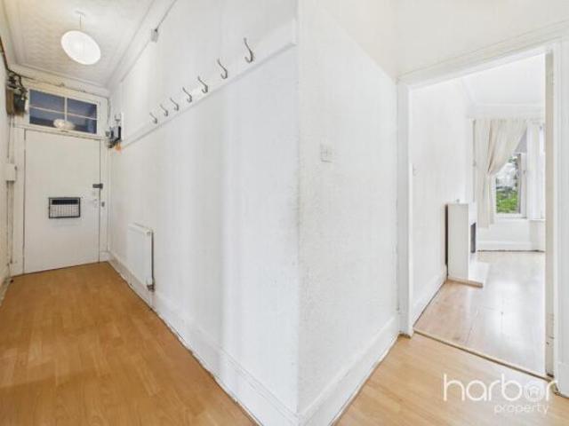 2 bedroom flat for sale in Roslea Drive, Dennistoun, Glasgow, City of Glasgow, G31 2RZ, G31