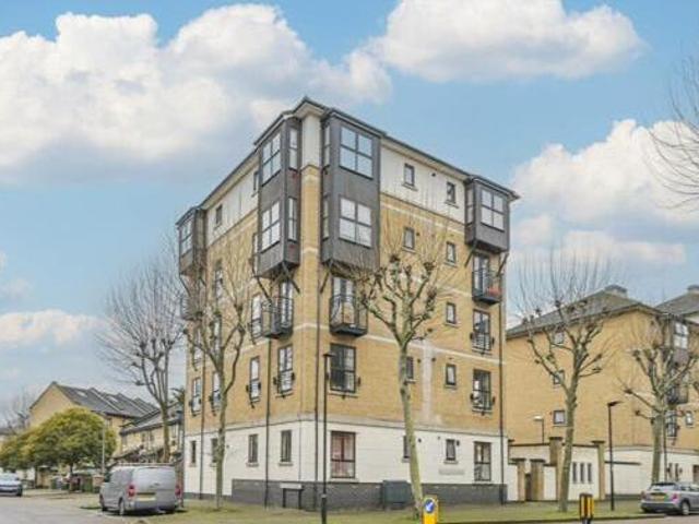 2 Bedroom Flat For Sale In Royal Docks, London