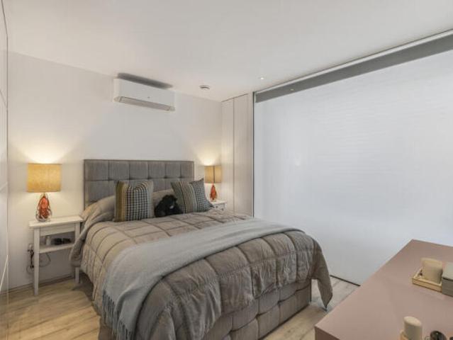 2 bedroom flat for sale in Rylston Road, London, SW6