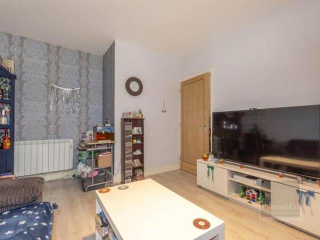 2 bedroom flat for sale in Scoles Green, Norwich, NR1