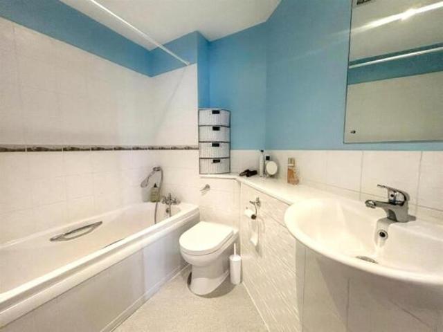 2 bedroom flat for sale in San Juan Court, Eastbourne, BN23