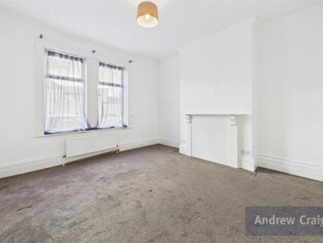 2 bedroom flat for sale in Sandringham Road, Roker, SR6