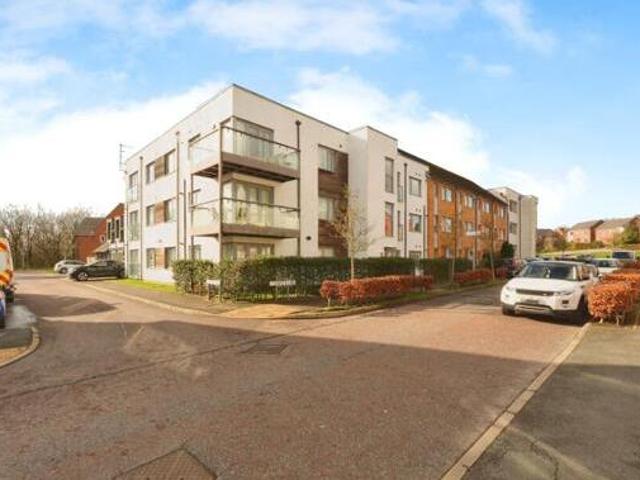 2 Bedroom Flat For Sale In Salford