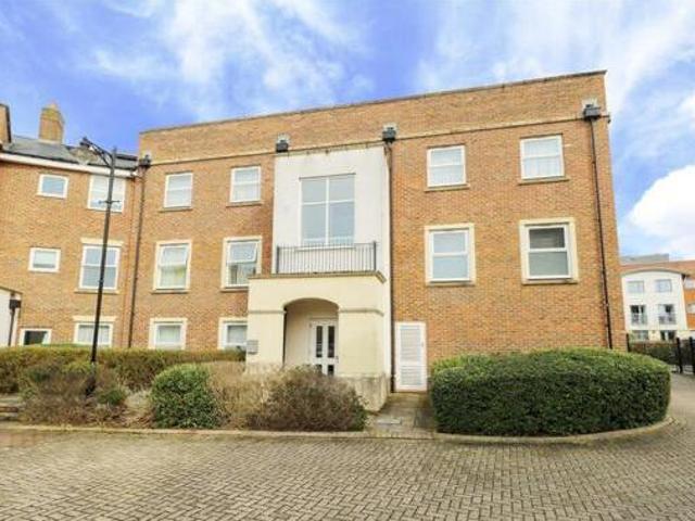 2 Bedroom Flat For Sale In Sentry House, Ickenham