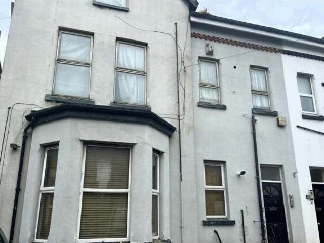 2 Bedroom Flat For Sale In Seaforth, Liverpool