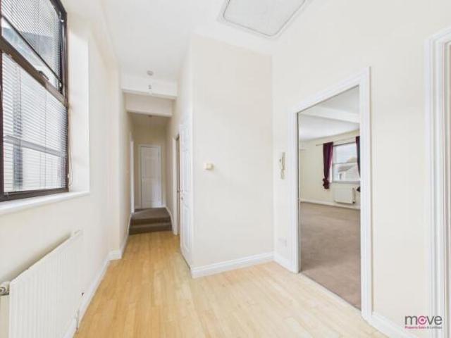 2 bedroom flat for sale in Selkirk Street, Cheltenham, GL52
