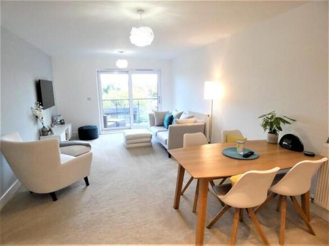 2 bedroom flat for sale in Serra House at Charrington Place, AL1