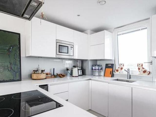 2 Bedroom Flat For Sale In Shoreditch, London