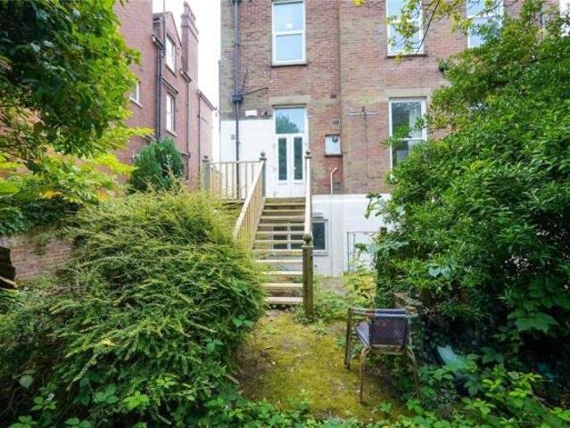 2 bedroom flat for sale in Shorncliffe Road, Folkestone, Kent, CT20
