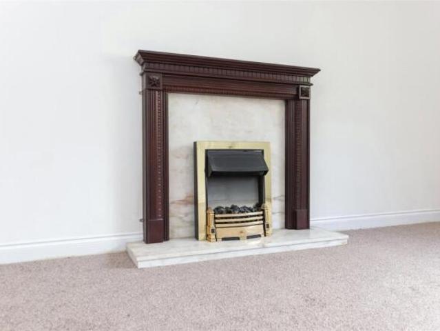2 bedroom flat for sale in Shawhill Road, Shawlands, Glasgow, G41