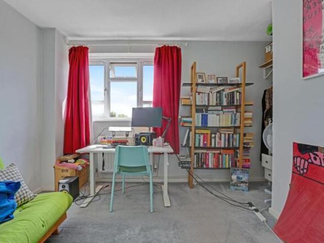 2 bedroom flat for sale in Sheenwood, Sydenham, SE26