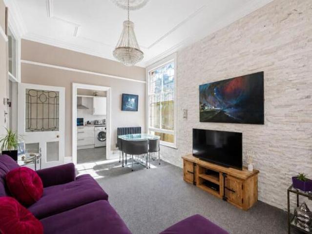 2 bedroom flat for sale in Sillwood Mansions, Sillwood Place, Brighton, BN1 2LH, BN1