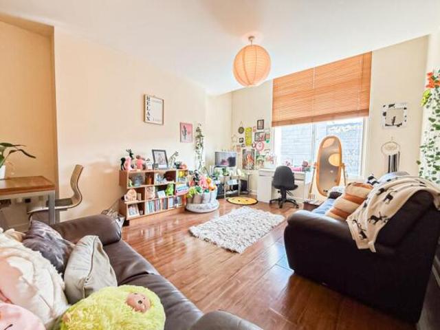 2 bedroom flat for sale in Sir Thomas Street, Liverpool, L1