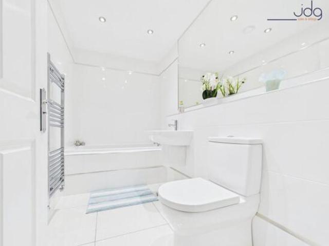 2 bedroom flat for sale in South Wing, The Residence | A truly stunning, immaculate apartment with south facing views, LA1
