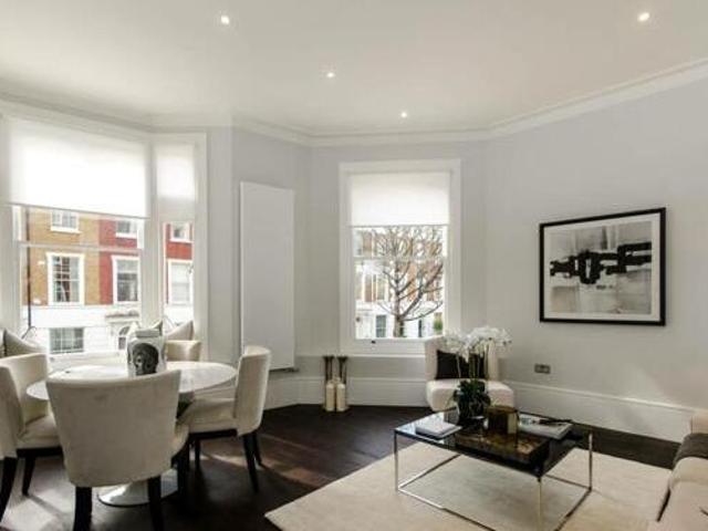 2 Bedroom Flat For Sale In South Kensington, London