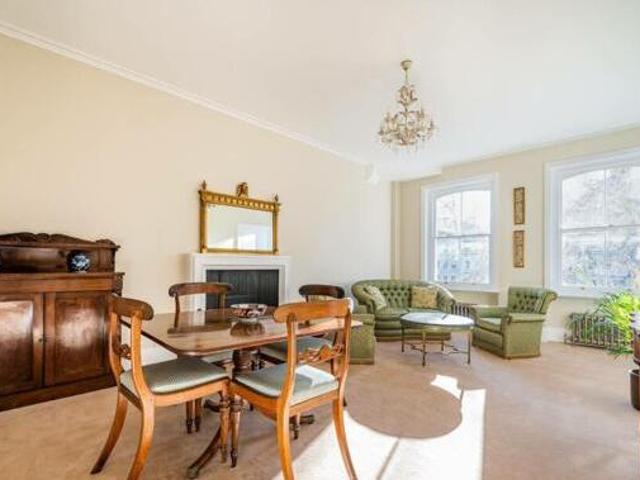 2 Bedroom Flat For Sale In South Kensington, London