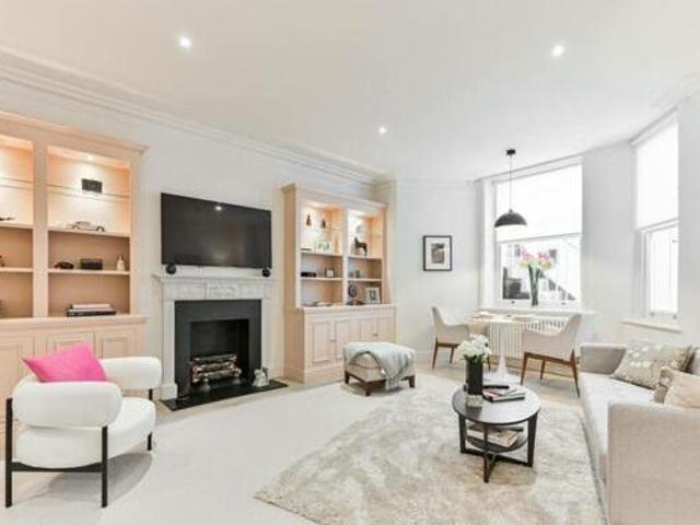 2 Bedroom Flat For Sale In South Kensington, London