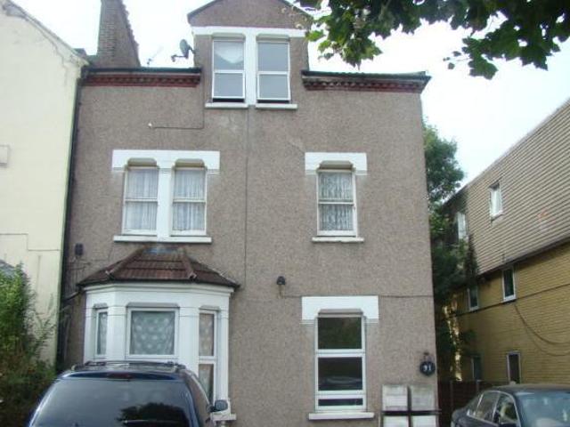 2 Bedroom Flat For Sale In South Norwood