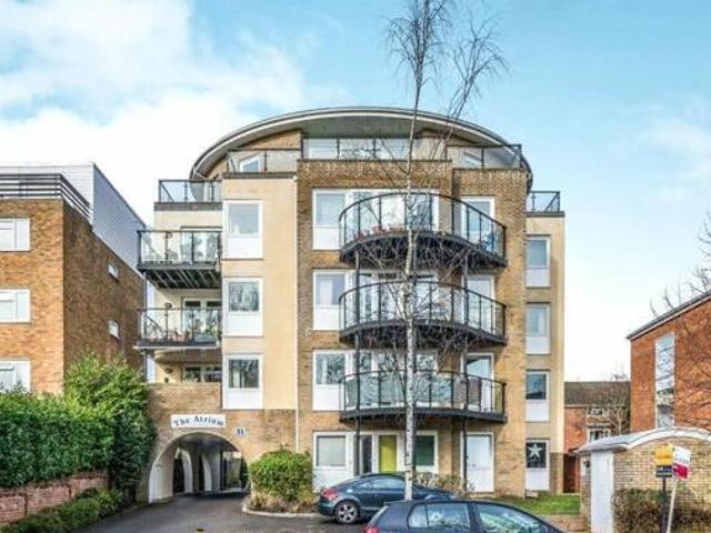 2 Bedroom Flat For Sale In Southampton, Hampshire
