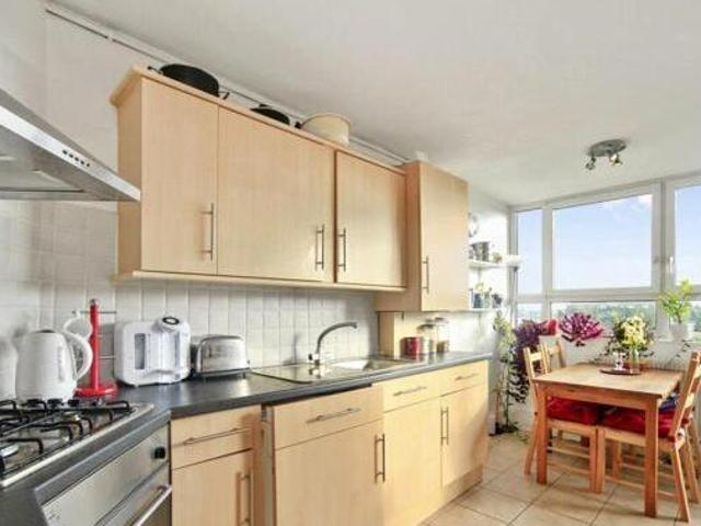 2 Bedroom Flat For Sale In Southfields, London