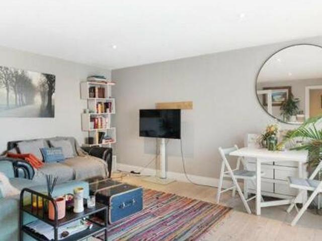 2 Bedroom Flat For Sale In Smugglers Way