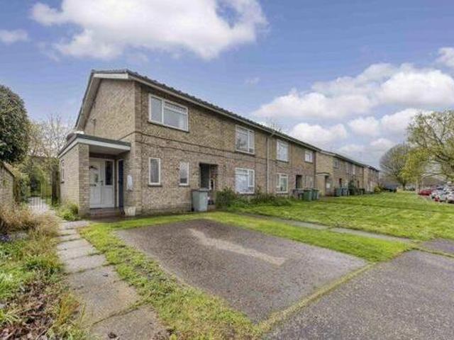 2 Bedroom Flat For Sale In Sprowston, Norwich