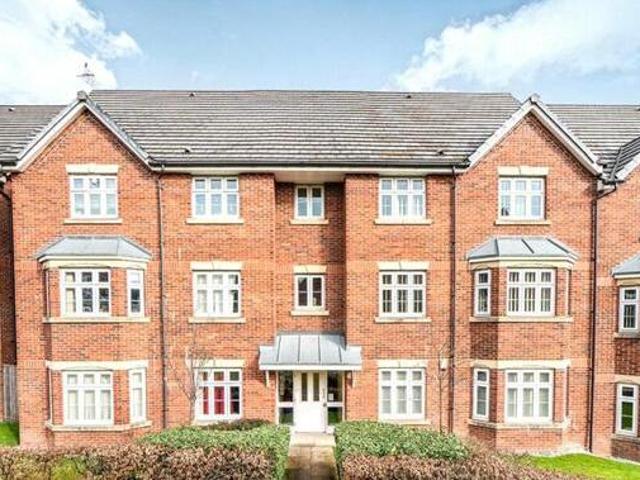 2 Bedroom Flat For Sale In Swinton, Manchester