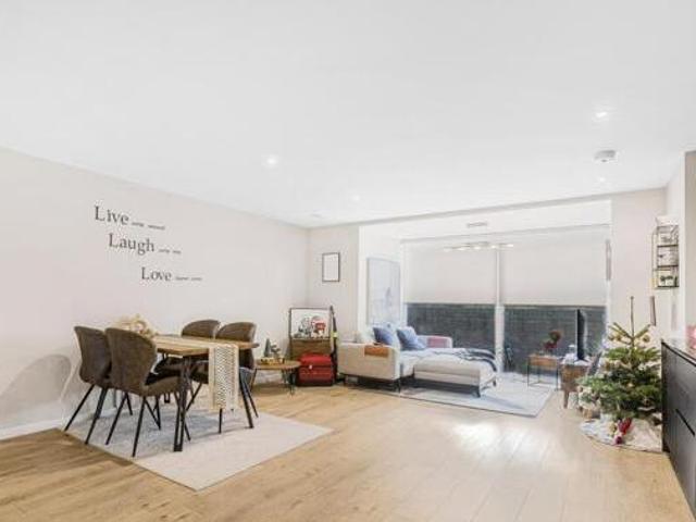2 Bedroom Flat For Sale In St Albans
