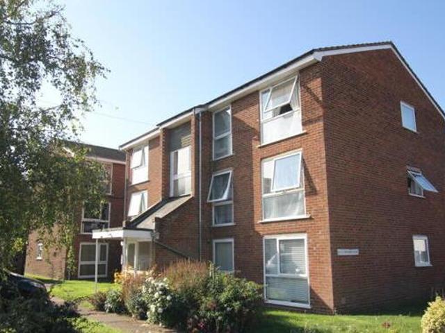 2 Bedroom Flat For Sale In St. Albans