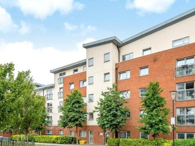 2 Bedroom Flat For Sale In St Albans