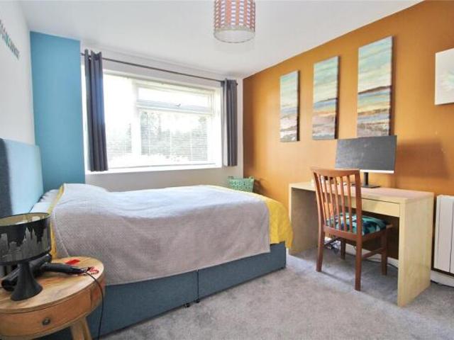 2 bedroom flat for sale in St. Andrews Gardens, Church Road, Tarring, Worthing, BN13