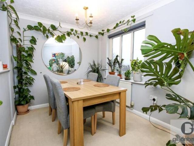 2 bedroom flat for sale in St. Augustines Gate, Norwich, NR3