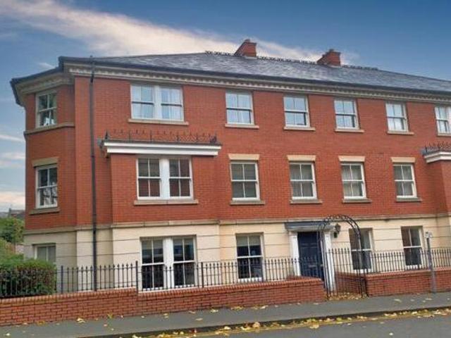 2 Bedroom Flat For Sale In St. Austins Lane