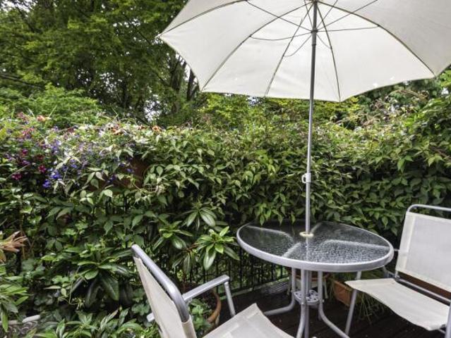 2 bedroom flat for sale in St Ebbas Close, Headington, OX3