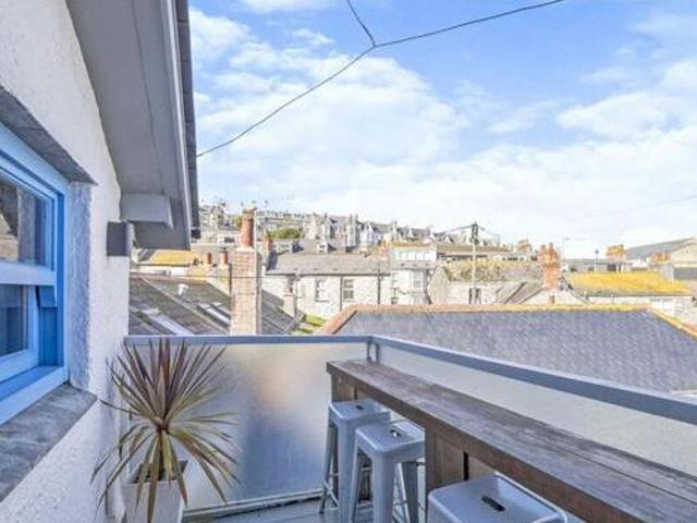 2 Bedroom Flat For Sale In St. Ives