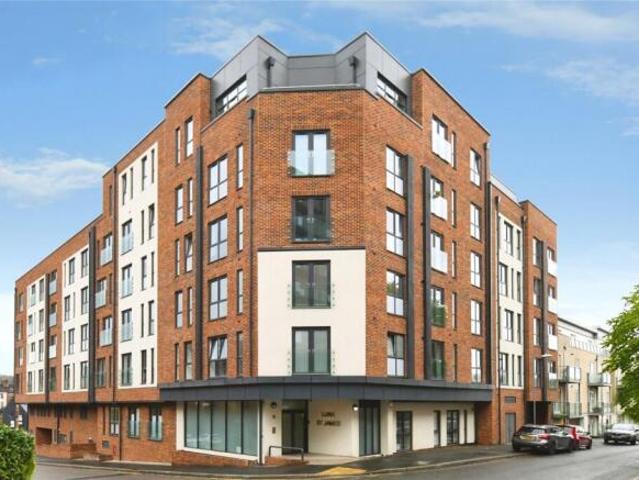 2 bedroom flat for sale in St. James Road, Essex, CM14