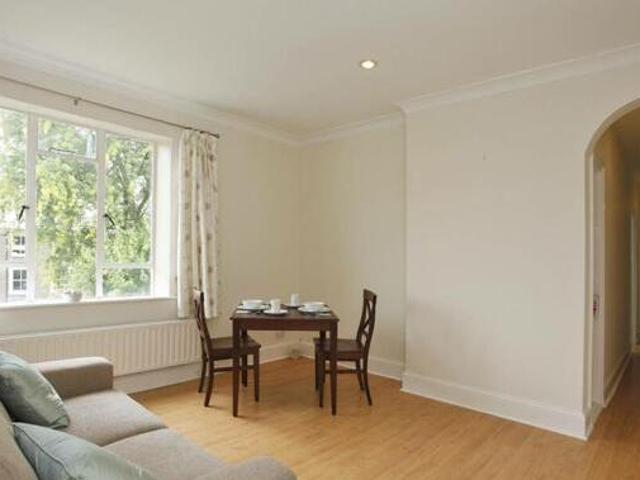 2 Bedroom Flat For Sale In St John´s Wood, London