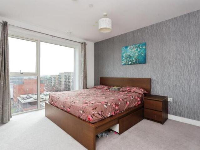2 bedroom flat for sale in St. Johns Road, HARROW, HA1