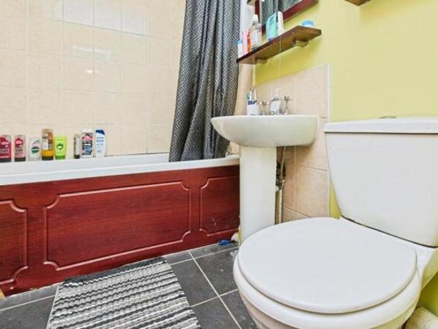 2 bedroom flat for sale in St. Marys Court, Duke Street, Derby, Derbyshire, DE1
