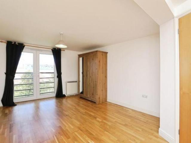 2 bedroom flat for sale in St. Peters Street, Maidstone, Kent, ME16