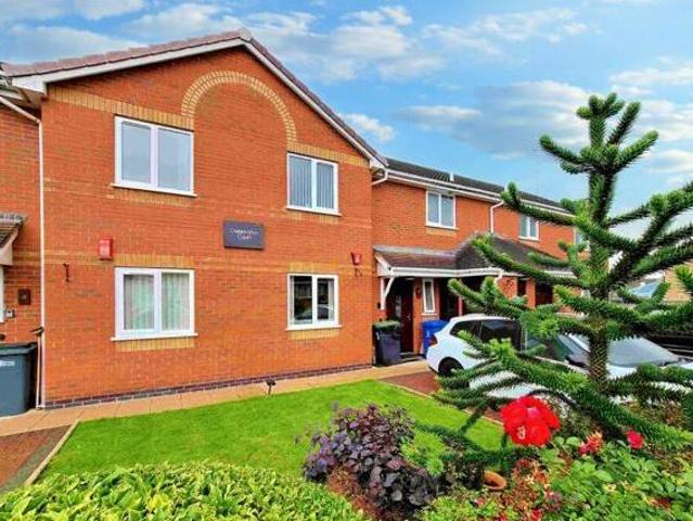 2 Bedroom Flat For Sale In Stoke on trent, Staffordshire